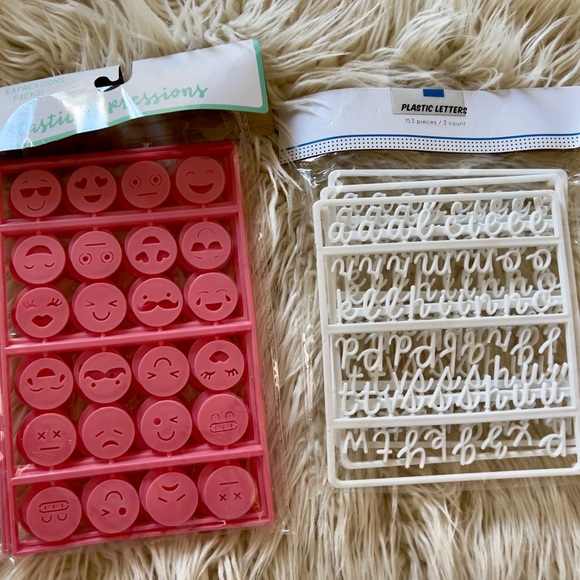 Target | Accents | New Target Bullseye Plastic Letters Expressions Pink ...